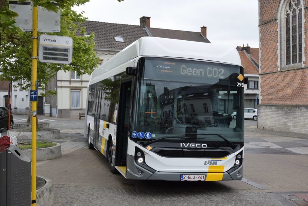 100 elektrobusov Iveco Bus E-Way do belgického De Lijn - Transport.sk
